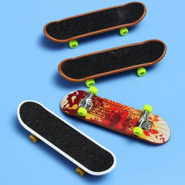 Mini skateboard · UZO